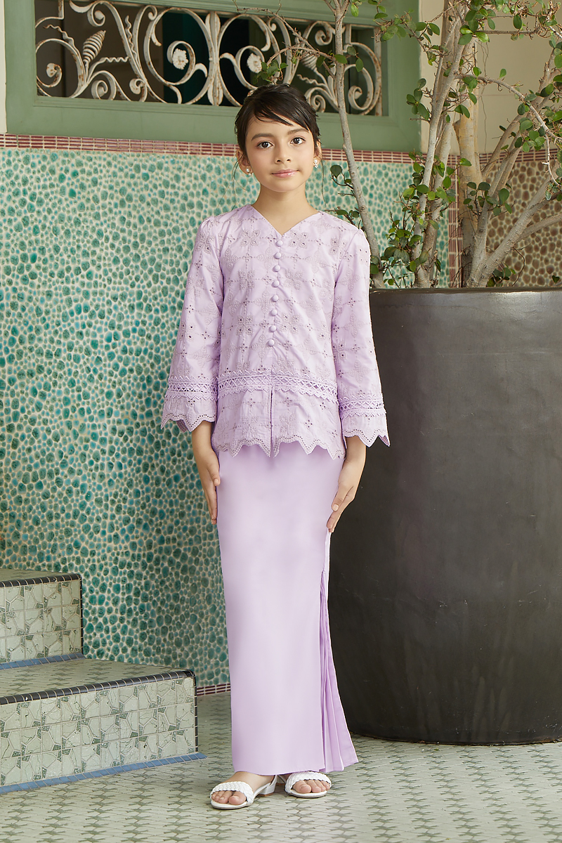 JannahNoe | Kurung Modern Wear | Scarves | Baju Kurung | Brides Series ...